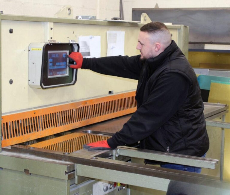 Sheet Metal Cut to Size | Guillotine & Laser Cutting Services (UK)